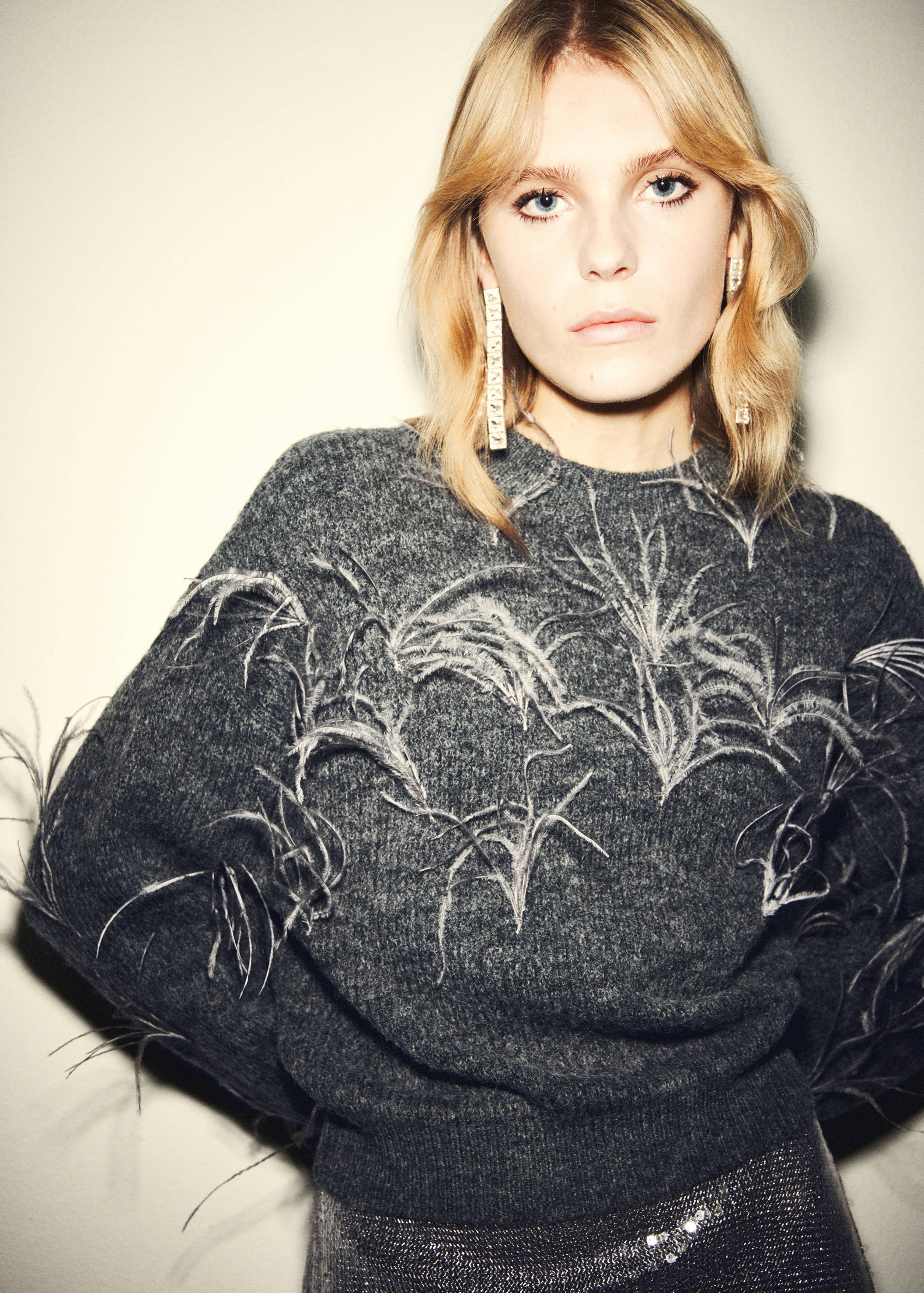 Knitted sweater with feathers - Women | MANGO OUTLET USA