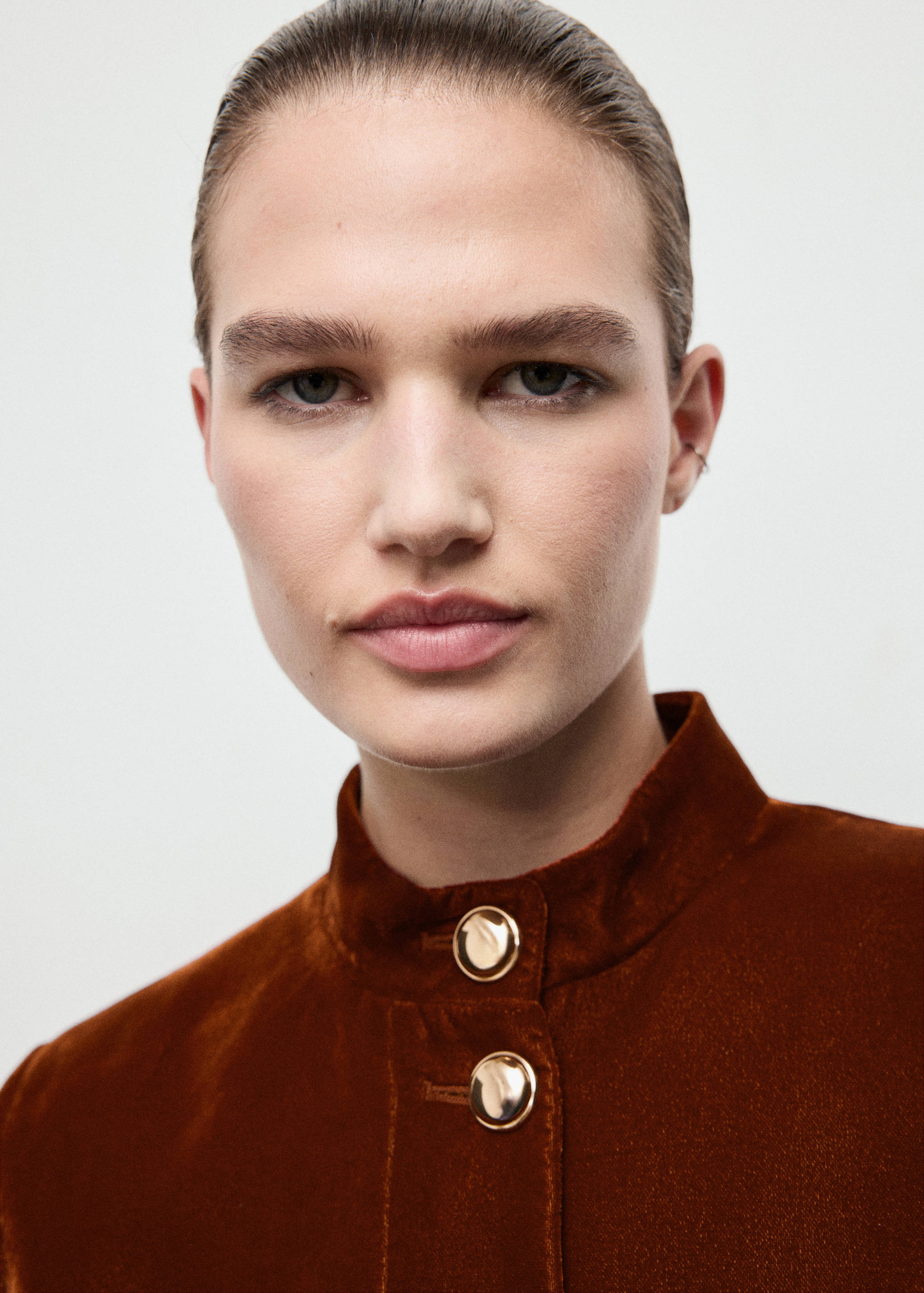 Velvet jacket with buttons - Women | MANGO OUTLET Greece