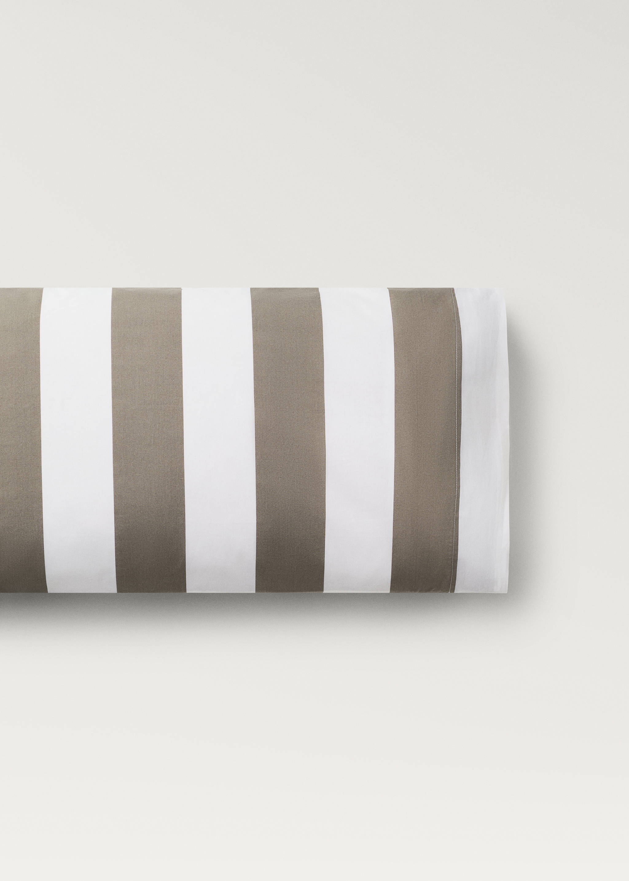 Capa de almofada de percal às riscas 45 x 110 cm - Home | MANGO OUTLET ...