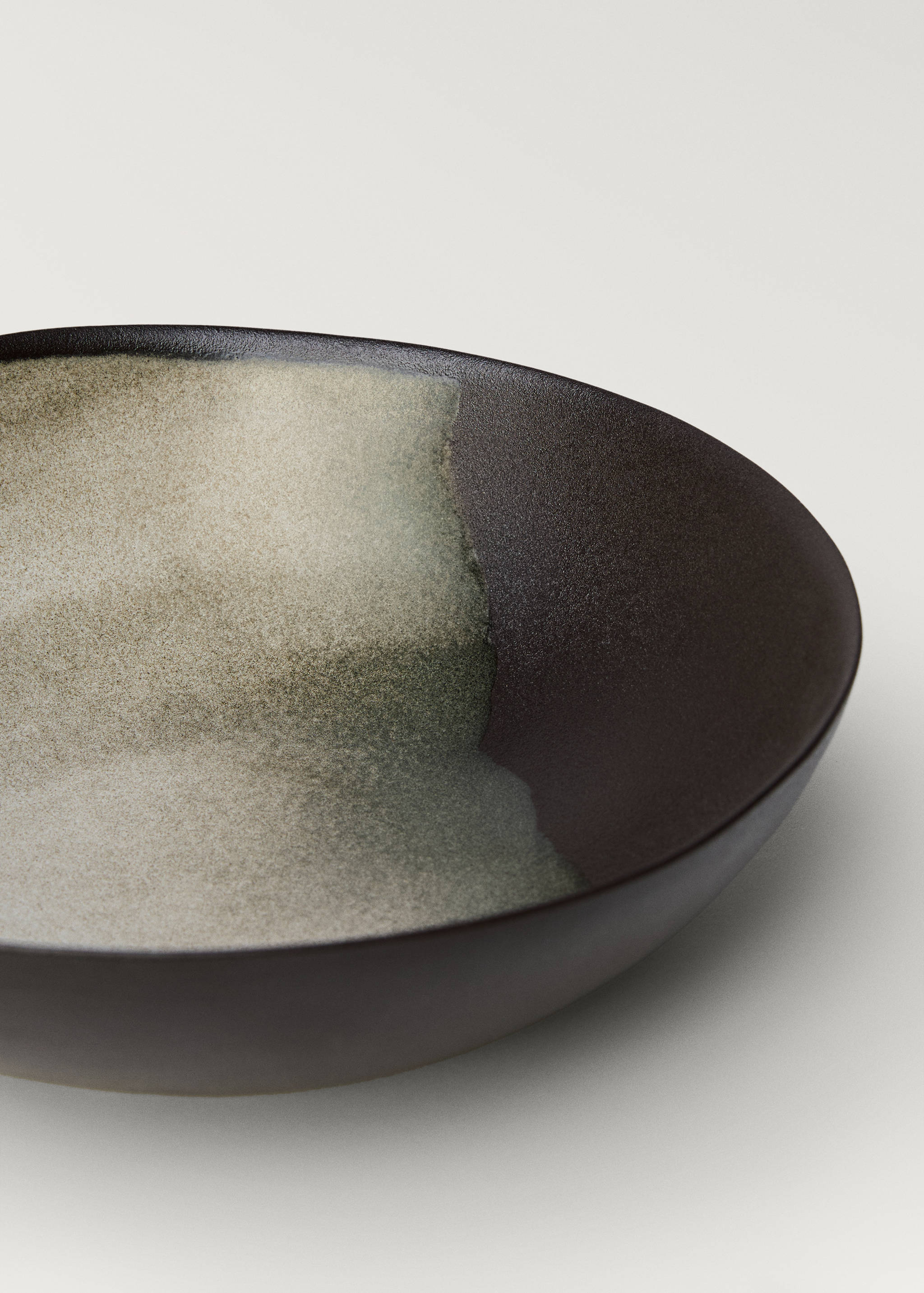 Taça bicolor de grés - Home | MANGO OUTLET Portugal